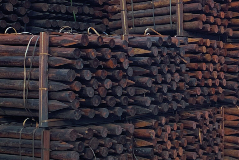 CREOSOTE CUNDY POLES - KDM Timber & Forest Products